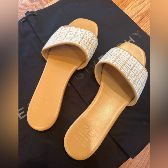 Givenchy | Shoes | Givenchy 4g Womens Raffia Logo Slide Sandals 95 ...